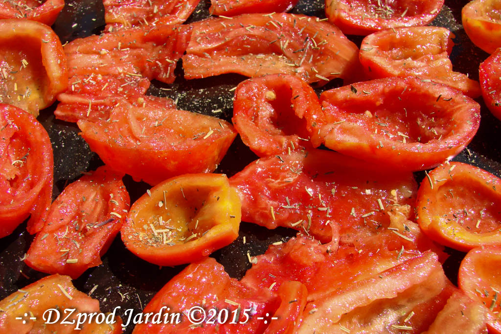 Préparation et conditionnement des tomates séchées au soleil de ...
